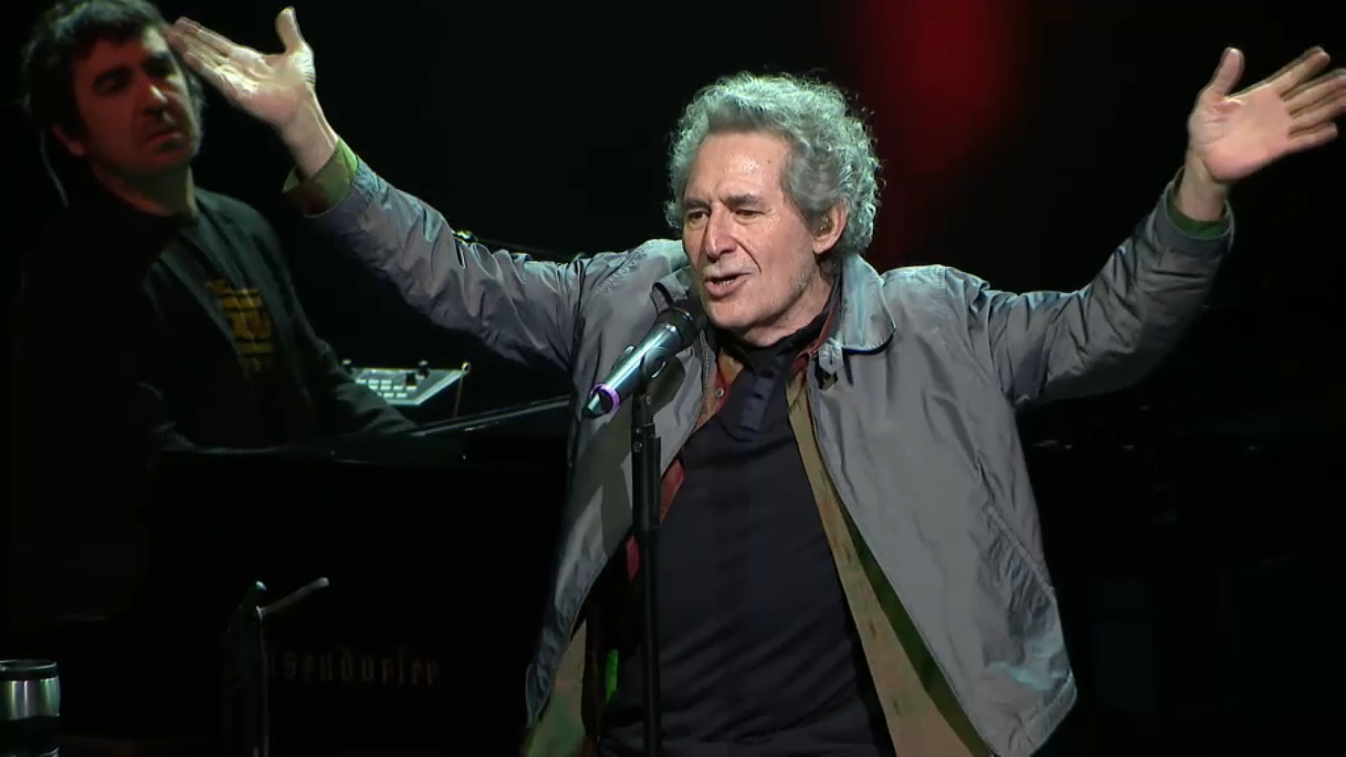 IB3N | Un incombustible Miguel Ríos omple l'Auditorium