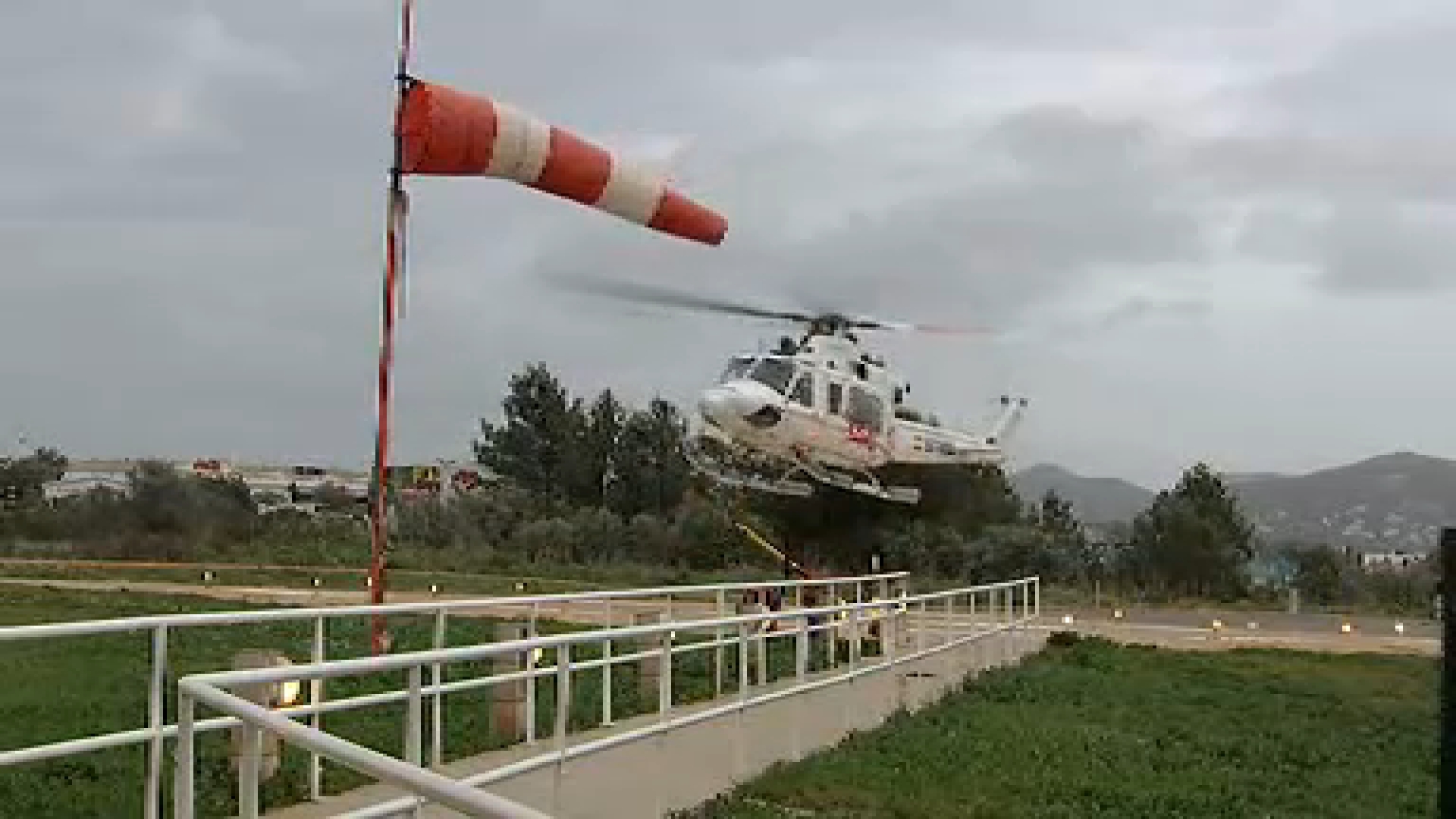 IB3 Notícies | L’avaria de l’heliport de l’Hospital Can Misses afectà ...