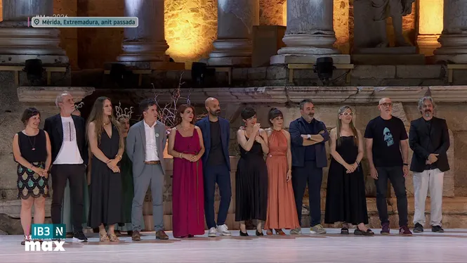 IB3 Notícies | L’obra ‘1936’, d’Andrés Lima, triomfa als Premis Max d ...